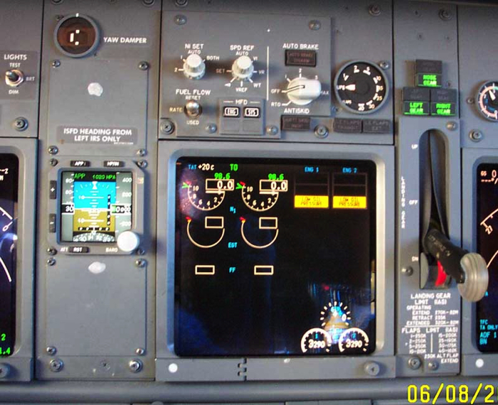 MAIN_INST_PNL_PICs | MARKUSPILOT.com