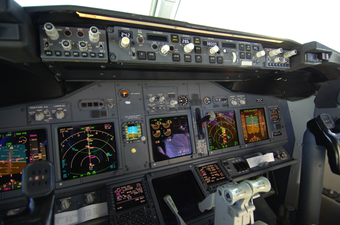 MAIN_INST_PNL_PICs | MARKUSPILOT.com